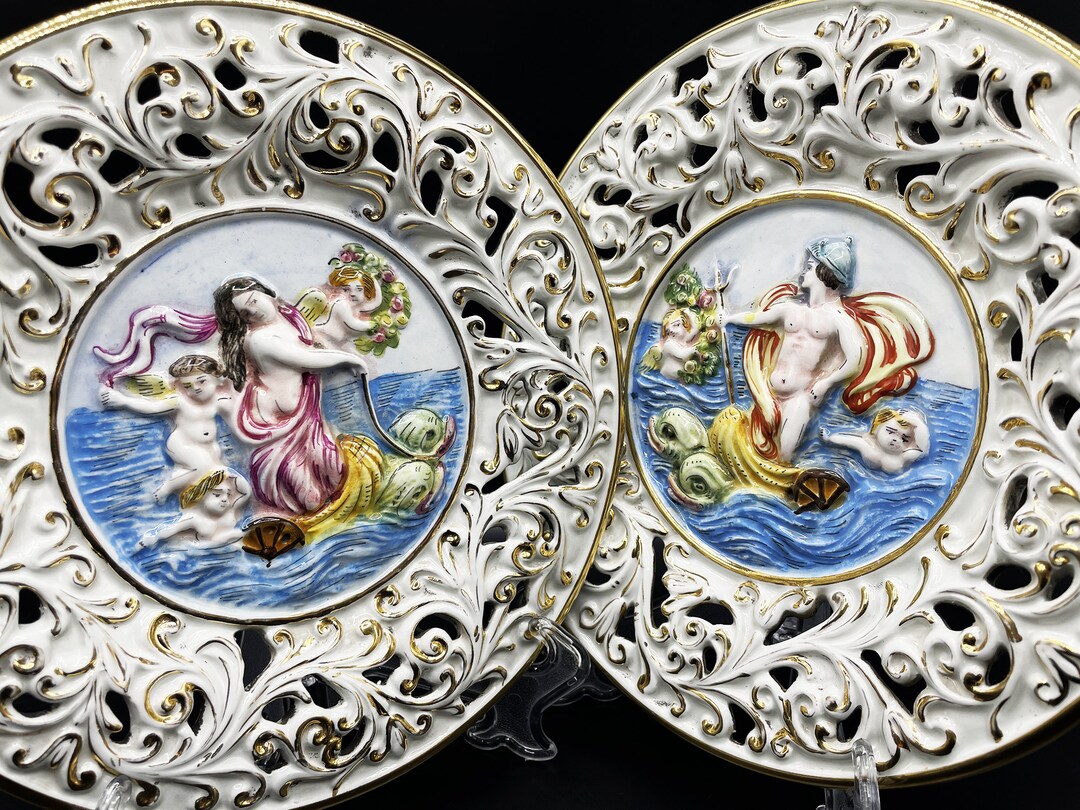 Capodimonte Pair of Decoration Plates by Real Capodimonte - Etsy
