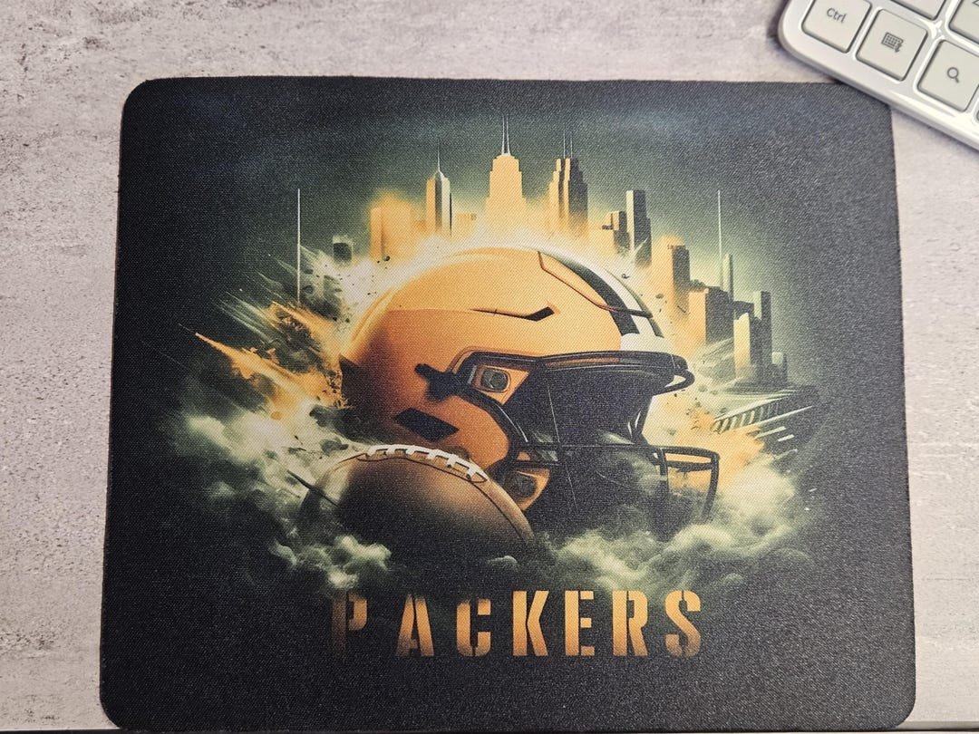 Green Bay Packers City Skyline Mouse Pad | NFL Fan Desk Decor ...