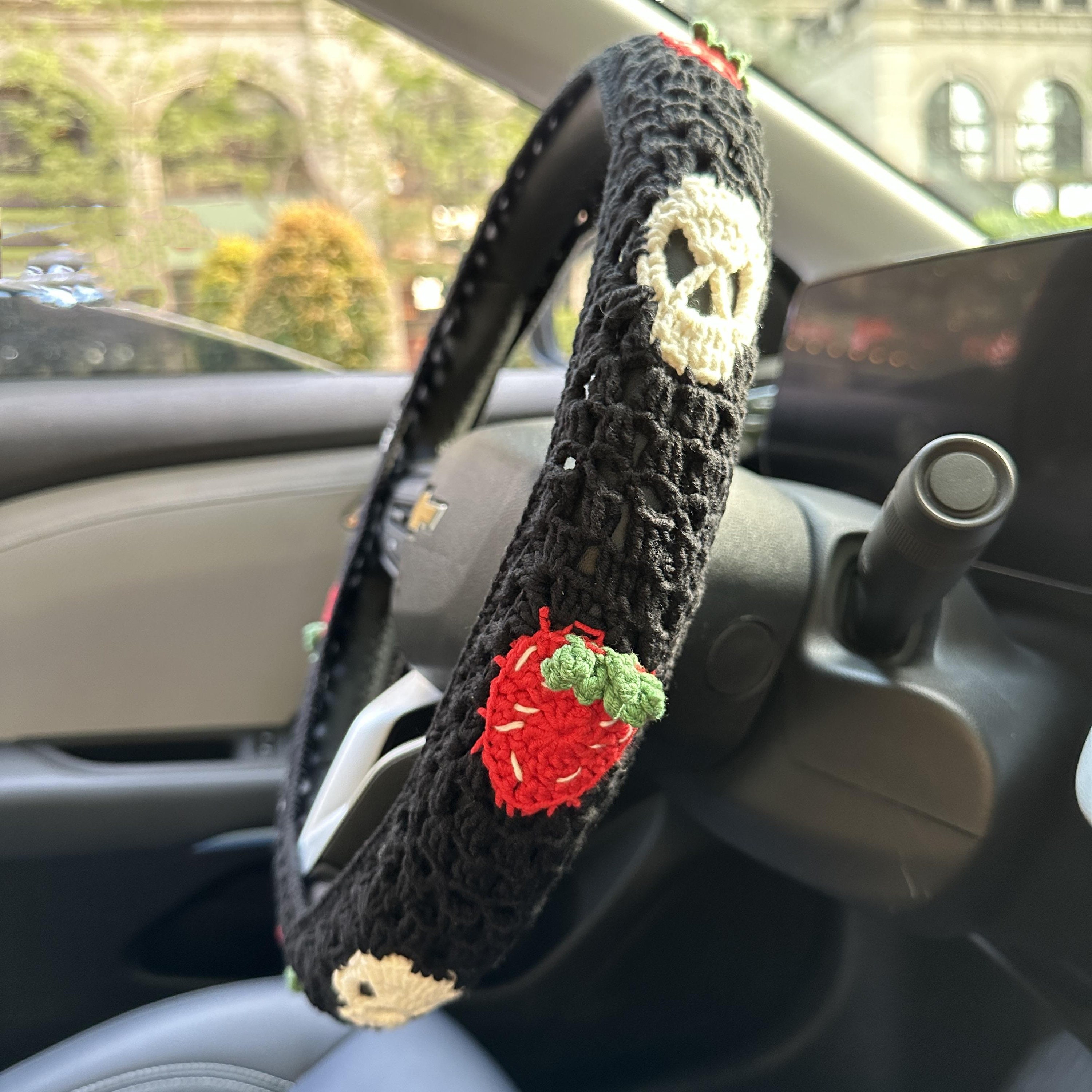 Skull and Strawberry Crochet Car Steering Wheel Cover, Strawberry and ...