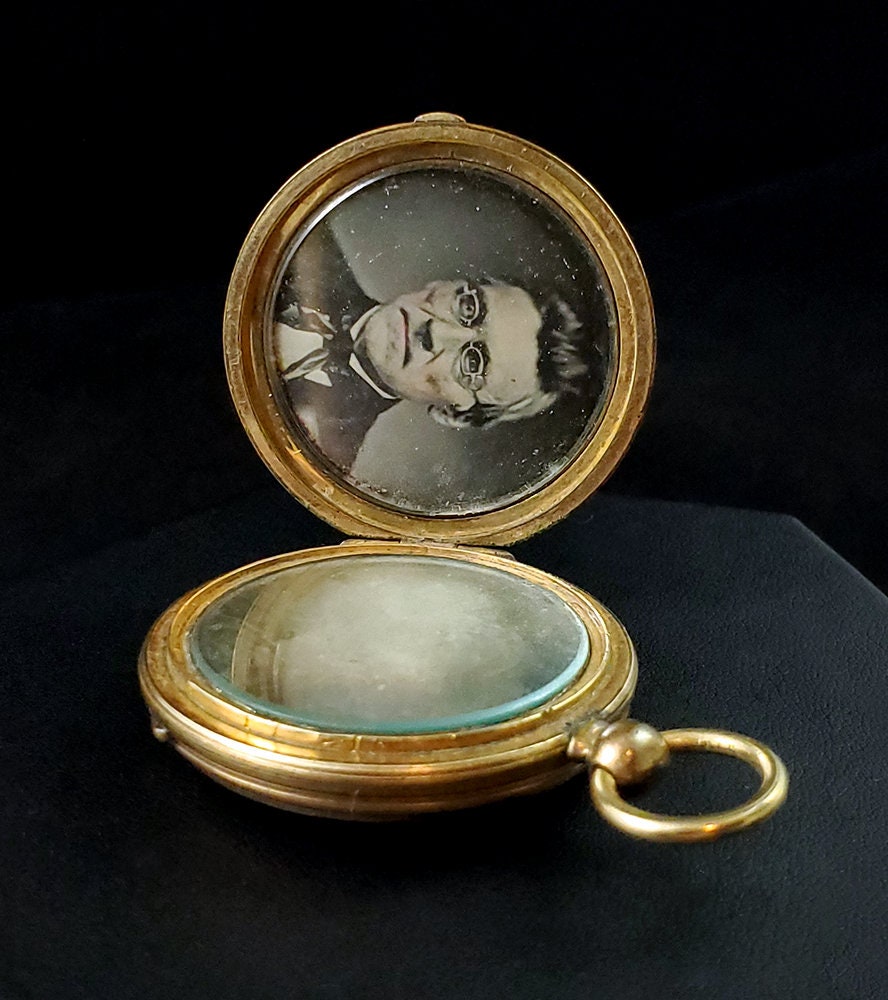 Antique Victorian HUGE Gold Filled Locket With Daguerreotypes and Locks ...