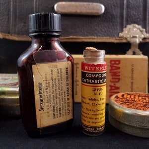 RARE Antique Leather Doctors Medical Sick Bag W/ Contents Vintage VTG ...