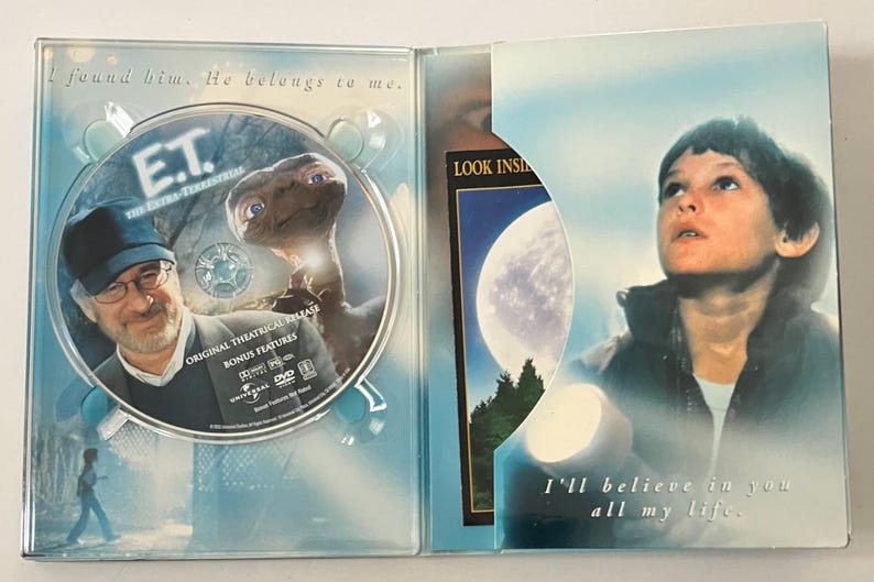 ET: the Extra-terrestrial -two-disc Limited Collector's Edition (DVD ...