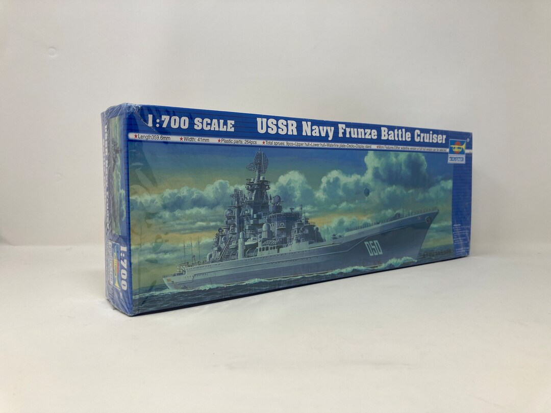 Trumpeter USSR Navy Frunze Battle Cruiser 1/700 Scale Model Kit New in ...