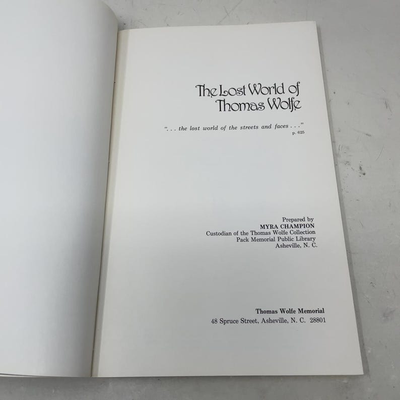 The Lost World of Thomas Wolfe by Myra Champion PB First Thus Paperback ...