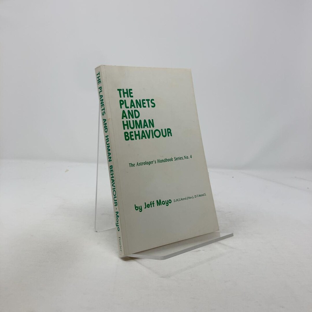 The Planets and Human Behaviour by Jeff Mayo PB First Edition Paperback ...