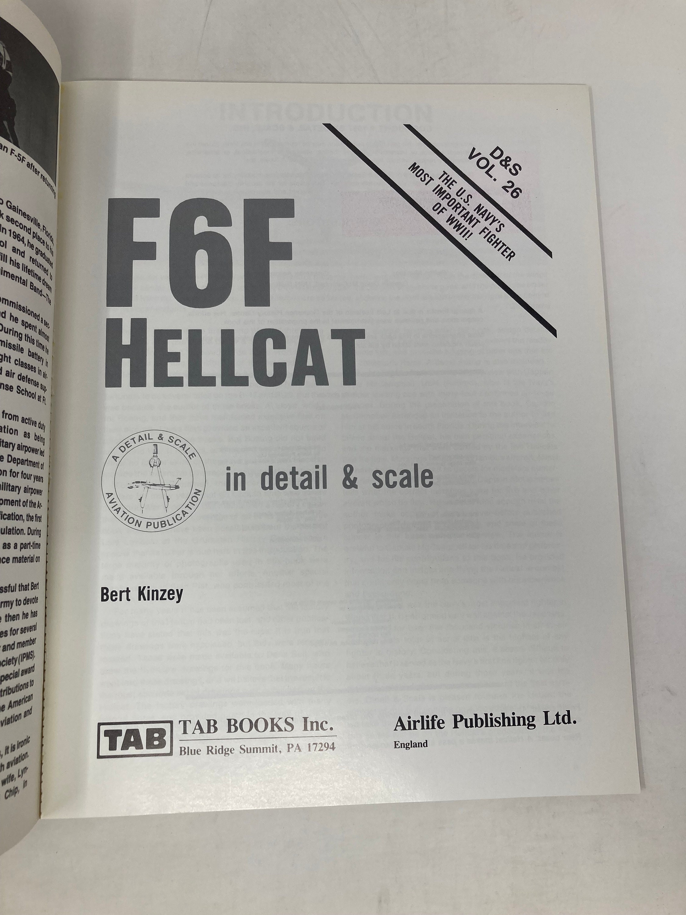 F6F Hellcat in Detail and Scale : D & S Vol. 26 by Bert Kinzey - Etsy