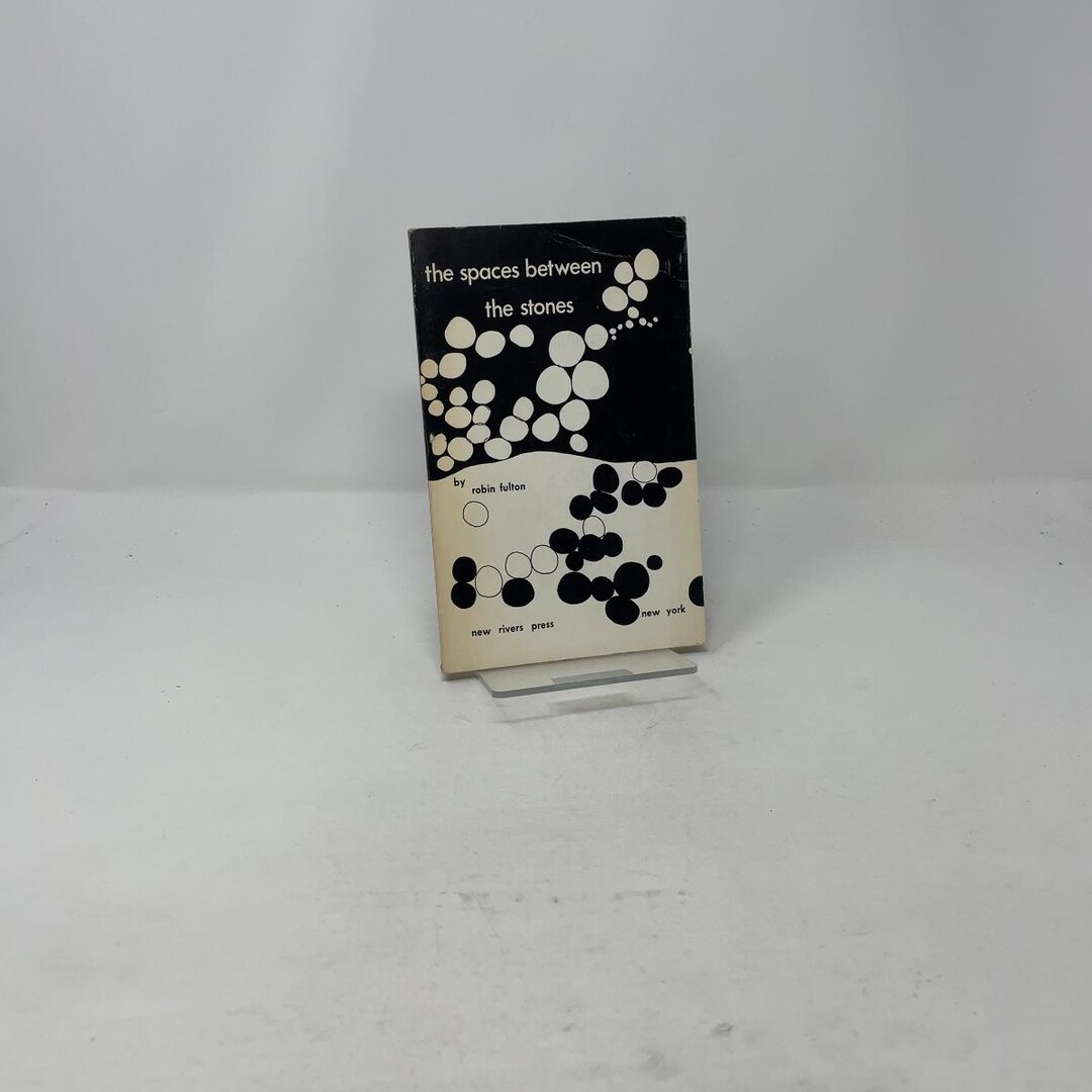 Spaces Between the Stones by Robin Fulton PB First Thus Paperback Very ...