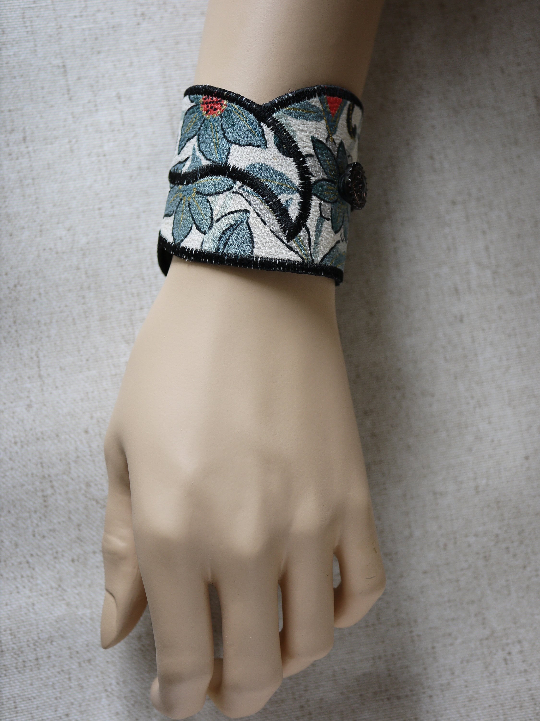 Cuff Bracelet Machine Embroidery Design, Machine Embroidery Files - Etsy