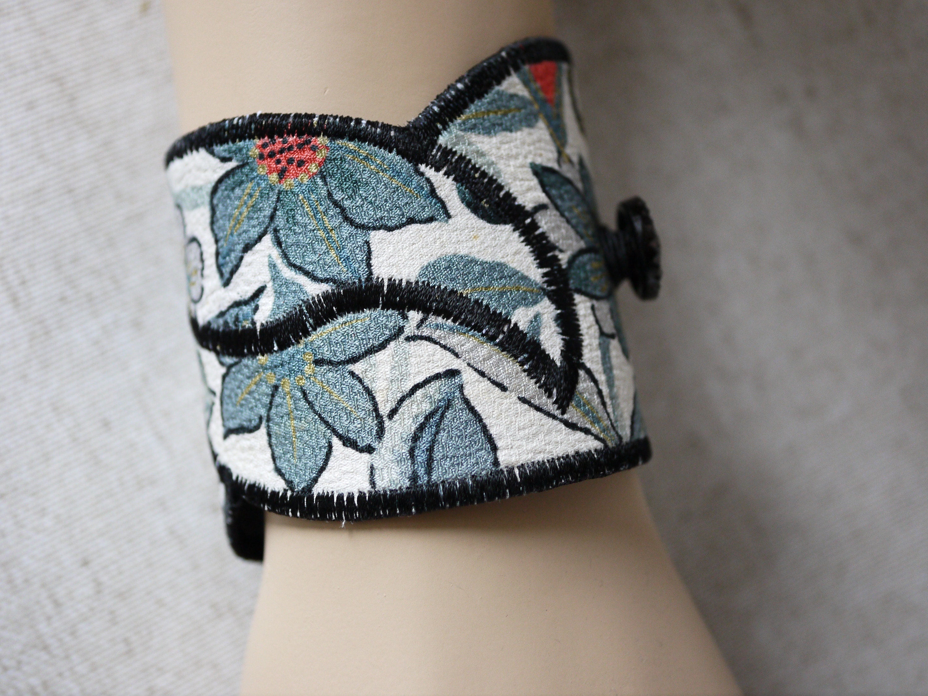 Cuff Bracelet Machine Embroidery Design, Machine Embroidery Files - Etsy