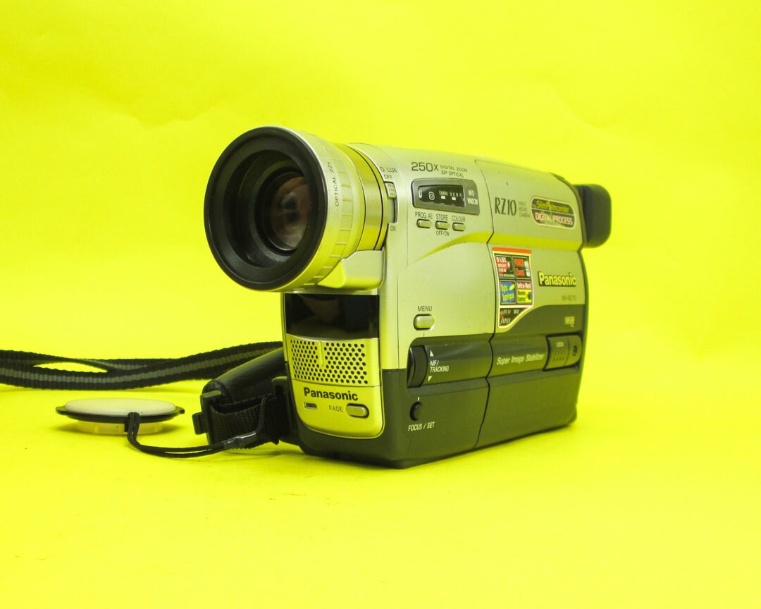 Panasonic RZ10 VHS-C Compact Portable Camcorder Y2K 250x Digital Zoom ...