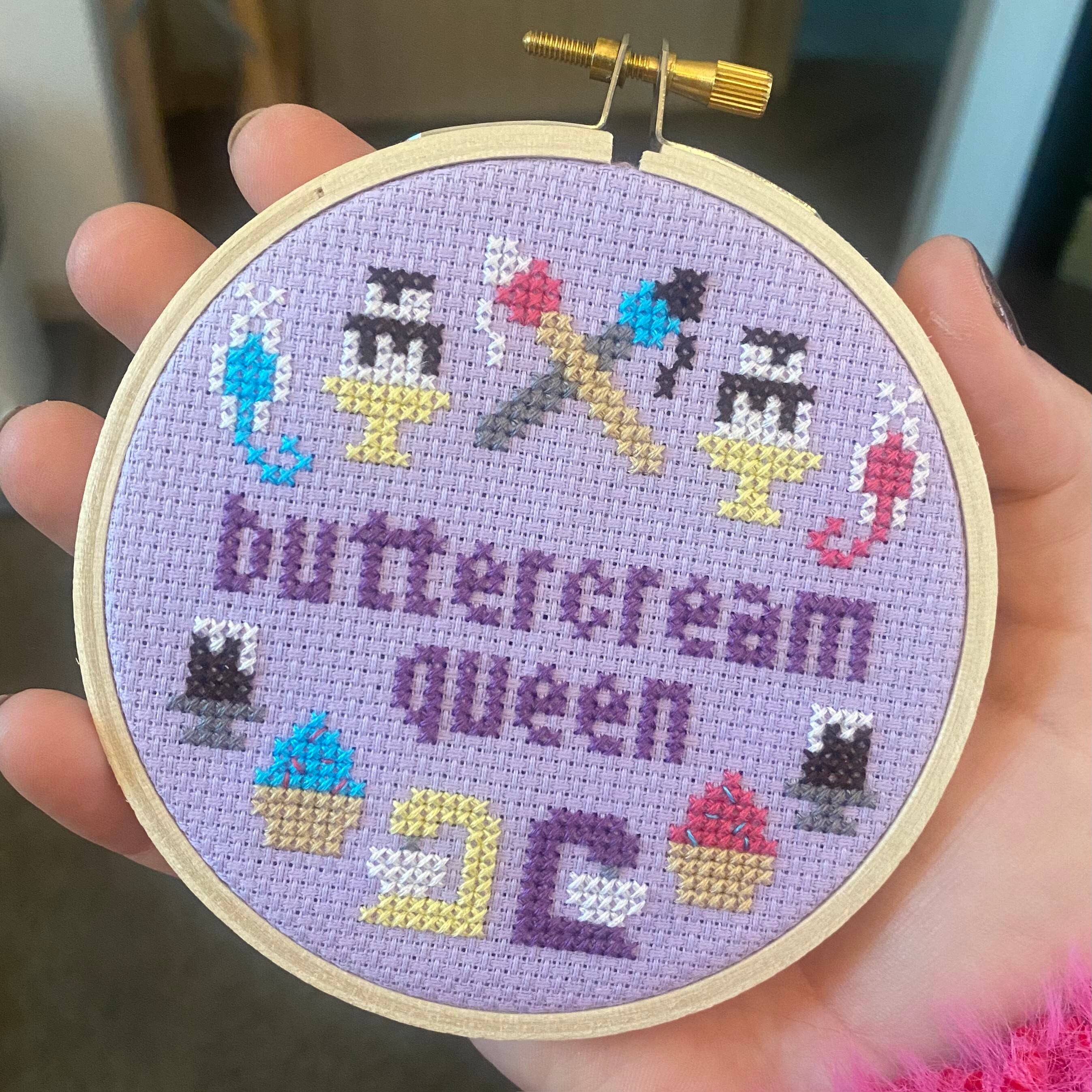 Buttercream Queen Cross Stitch Pattern - (digital PDF) - Etsy