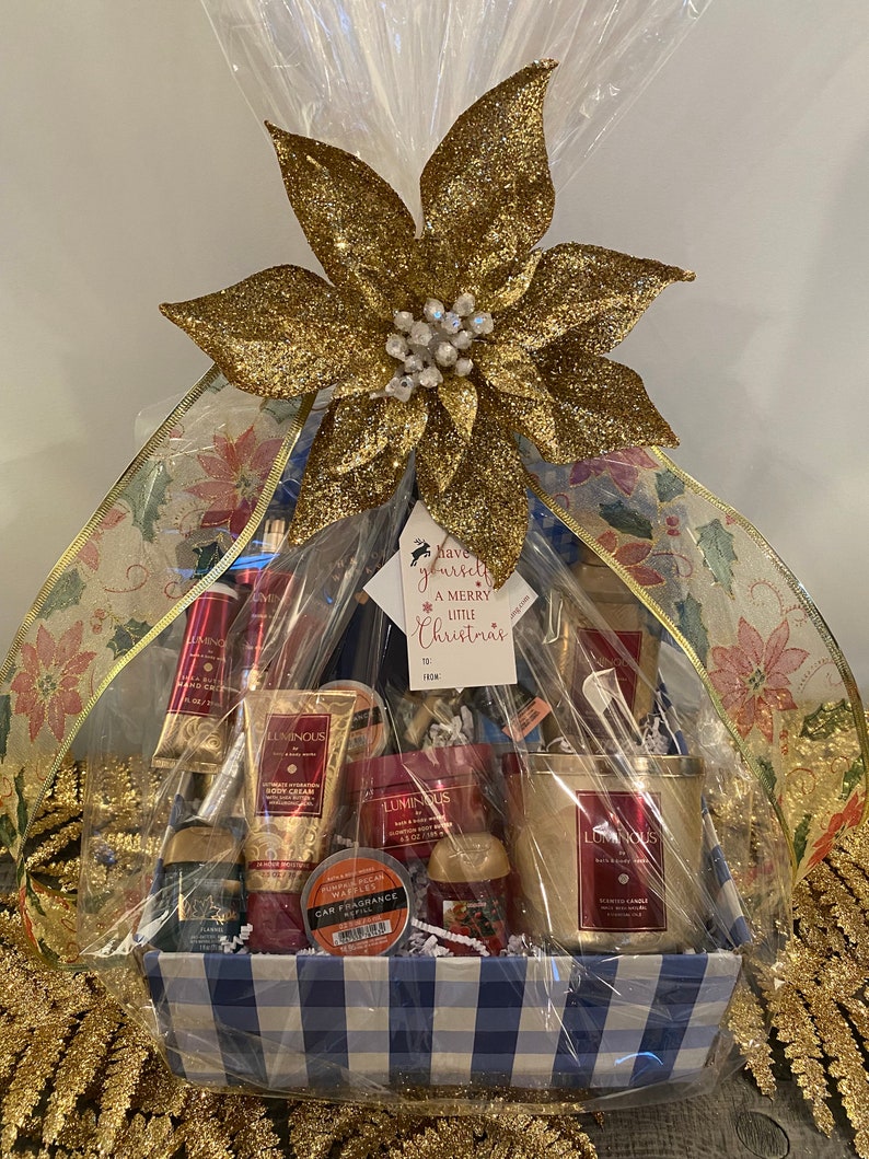 Huge Custom Bath & Body XL Gift Basket A Work of Art and Custom ...
