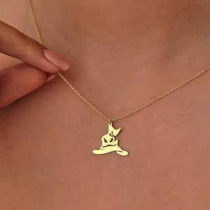 14K Solid Gold Wizard Sorting Necklace, Halloween Witches Hat Charm ...