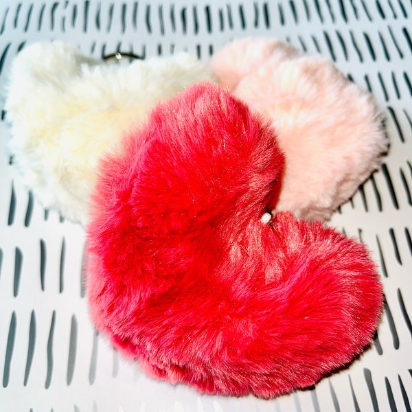 Fluffy Heart Keychain - Etsy