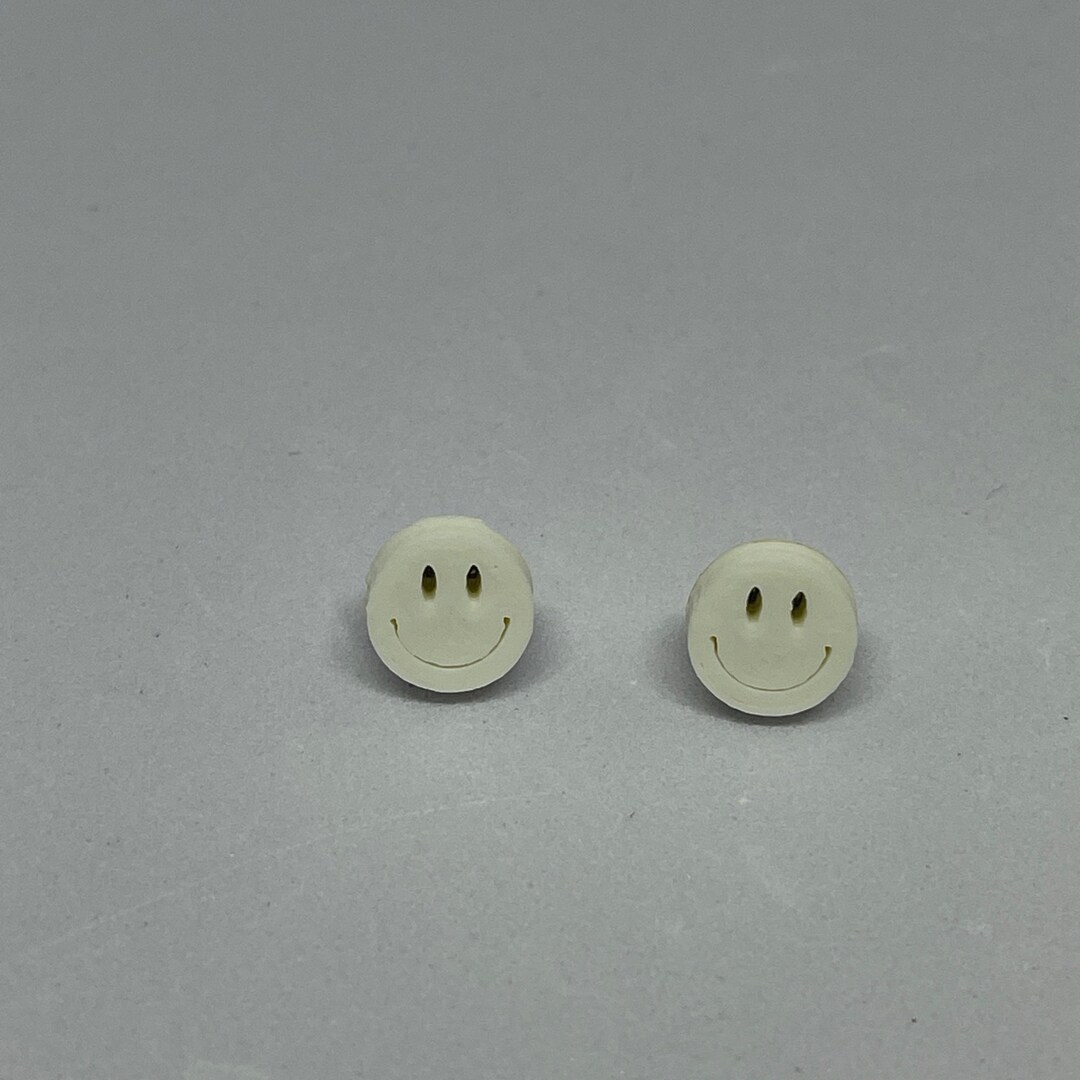 Super Cute Smiley Studs 3D Printed Earrings Sustainable Jewelry - Etsy