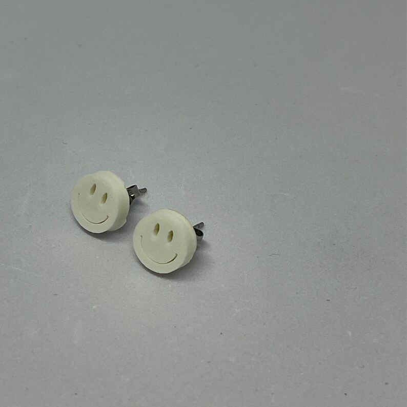 Super Cute Smiley Studs 3D Printed Earrings Sustainable Jewelry - Etsy
