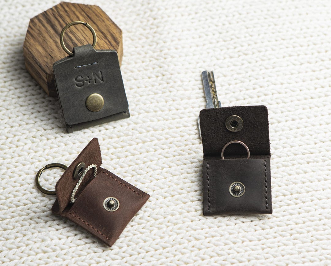 Personalized Snap Pouch Keychain, Coin Carrying Holder, Initials ...