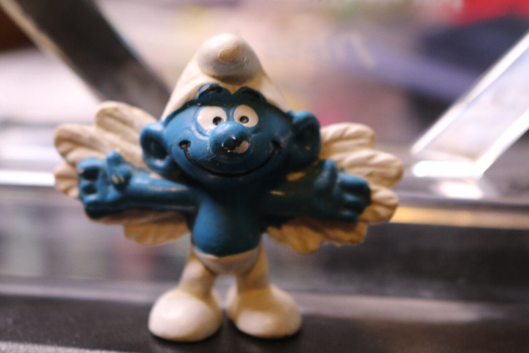 Smurfs 20071 Flying Smurf Angel Feather Wings PVC Figure - Etsy