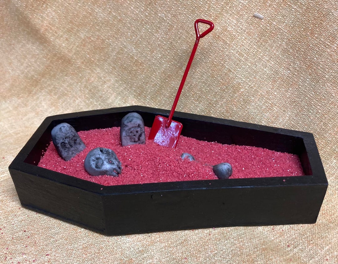 Gothic Zen Garden Coffin Kit 5-piece Resin Set Coffin Zen Garden ...