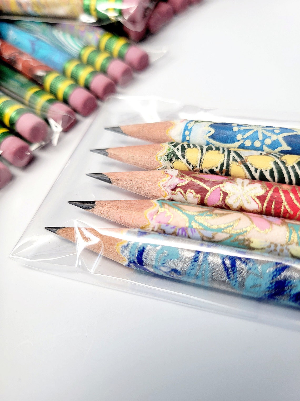 5-pack Hand-wrapped #2 Graphite Pencils. Chiyogami, Marbled, Book Pages ...