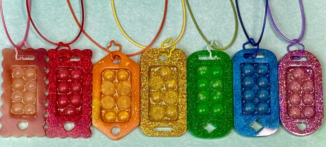 Never Ending Pick Pendants | Skin Picking Tool for Trichotillomania ...