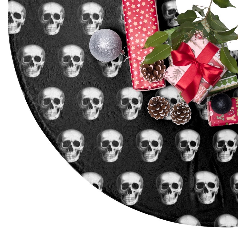 Skull Christmas Tree Skirt Goth Christmas Macabre Decor - Etsy
