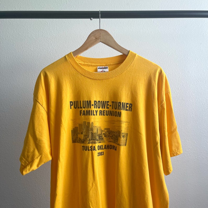 Vintage 2000’s Yellow Pullum-rowe-turner Family Reunion Graphic T-shirt ...