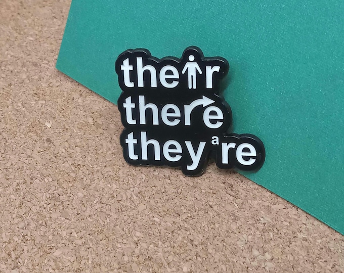 Tree of Knowledge Lapel Pin CC558 Reading, Literature, and Education ...