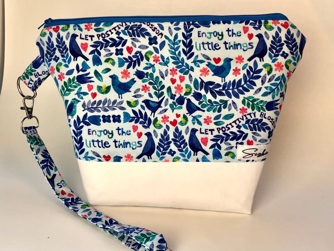 Zippered Project Bag With a Silver Heart Progress-keeper, D-ring and ...