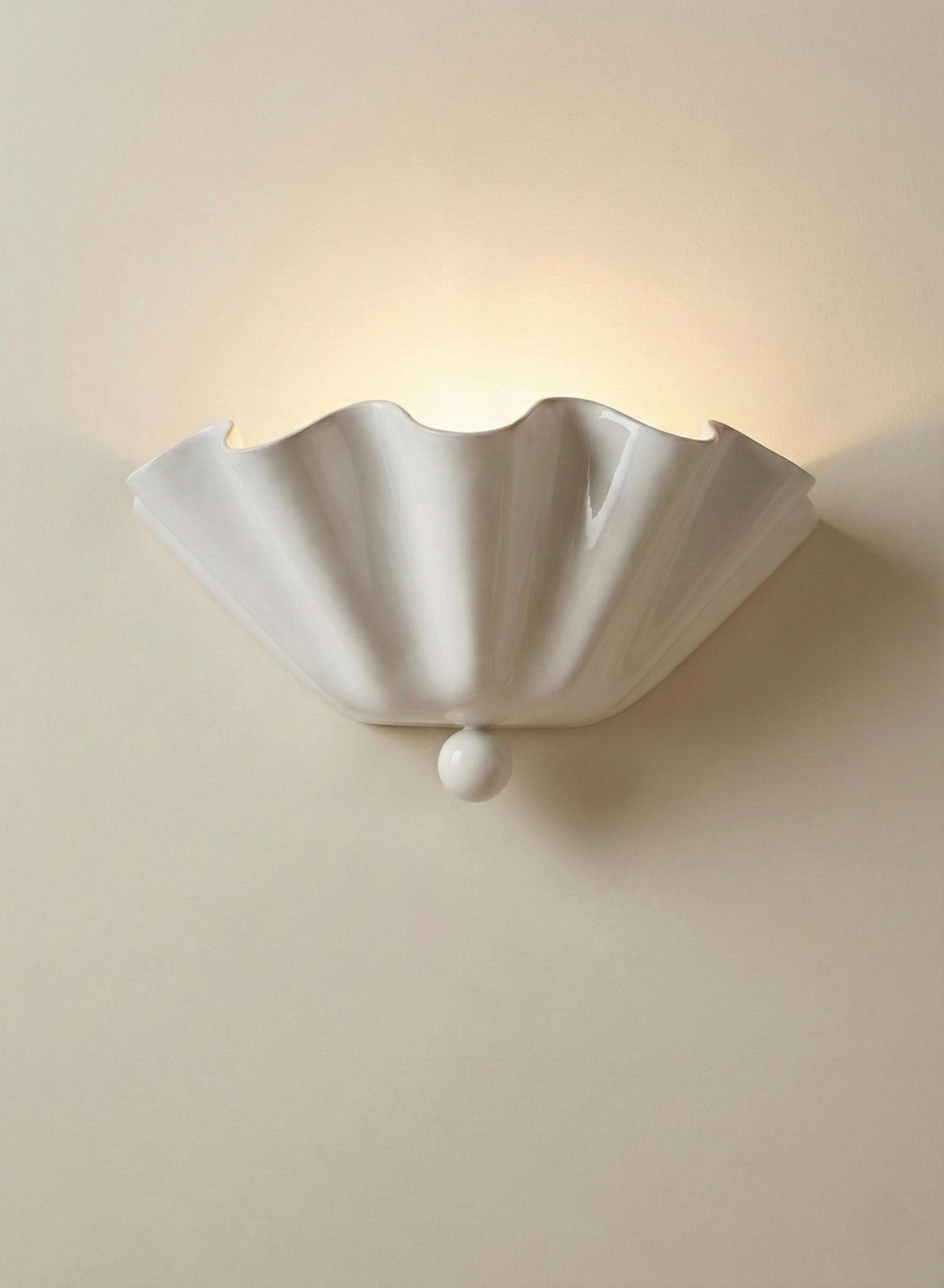 White Scallop Wall Sconce – Brass Art Deco Coastal Light - Etsy