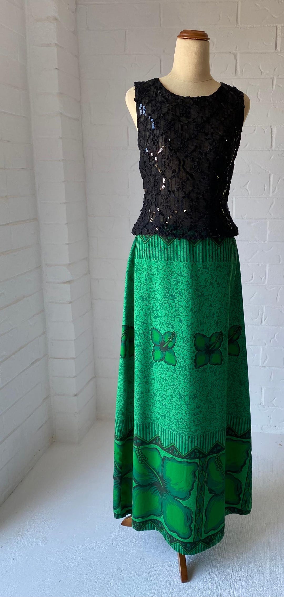 70s Emerald Islander Maxi Skirt - Etsy