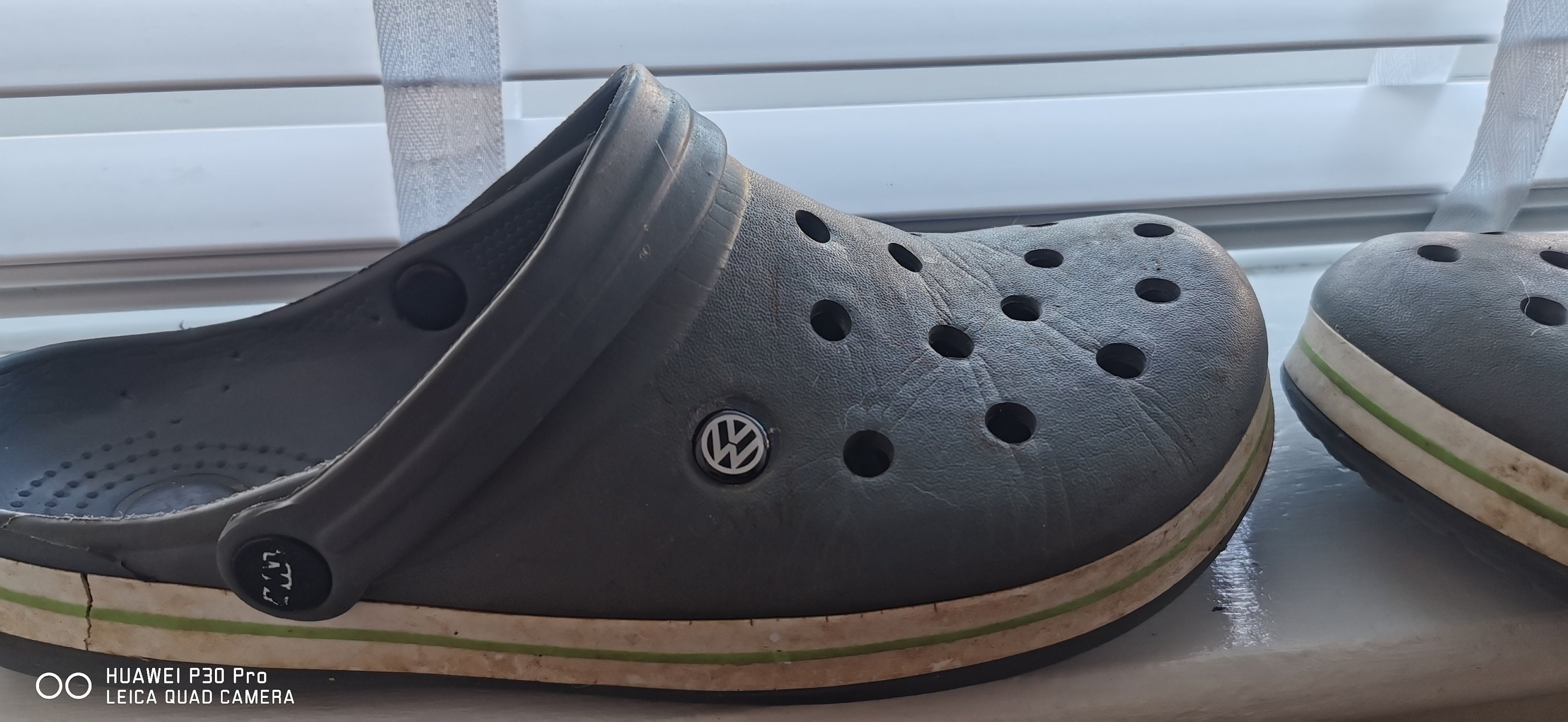 Vw Volkswagen 14mm Crocs Badge, Black and White Gel Coat Badge With ...