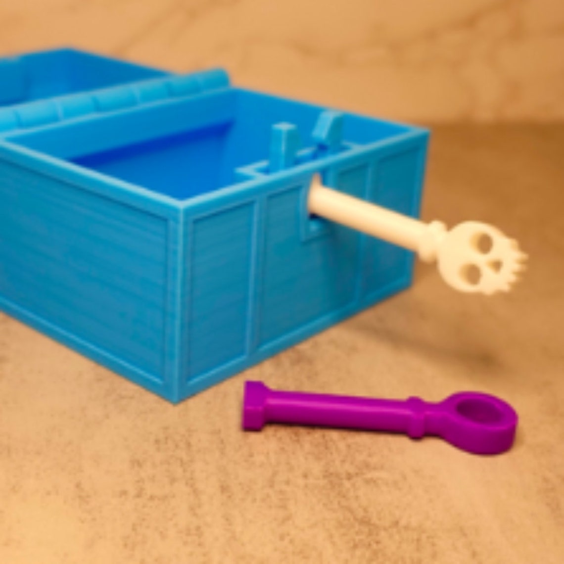 Treasure Chest With Key Lock, 3D Printed, Pirate Treasure Chest ...