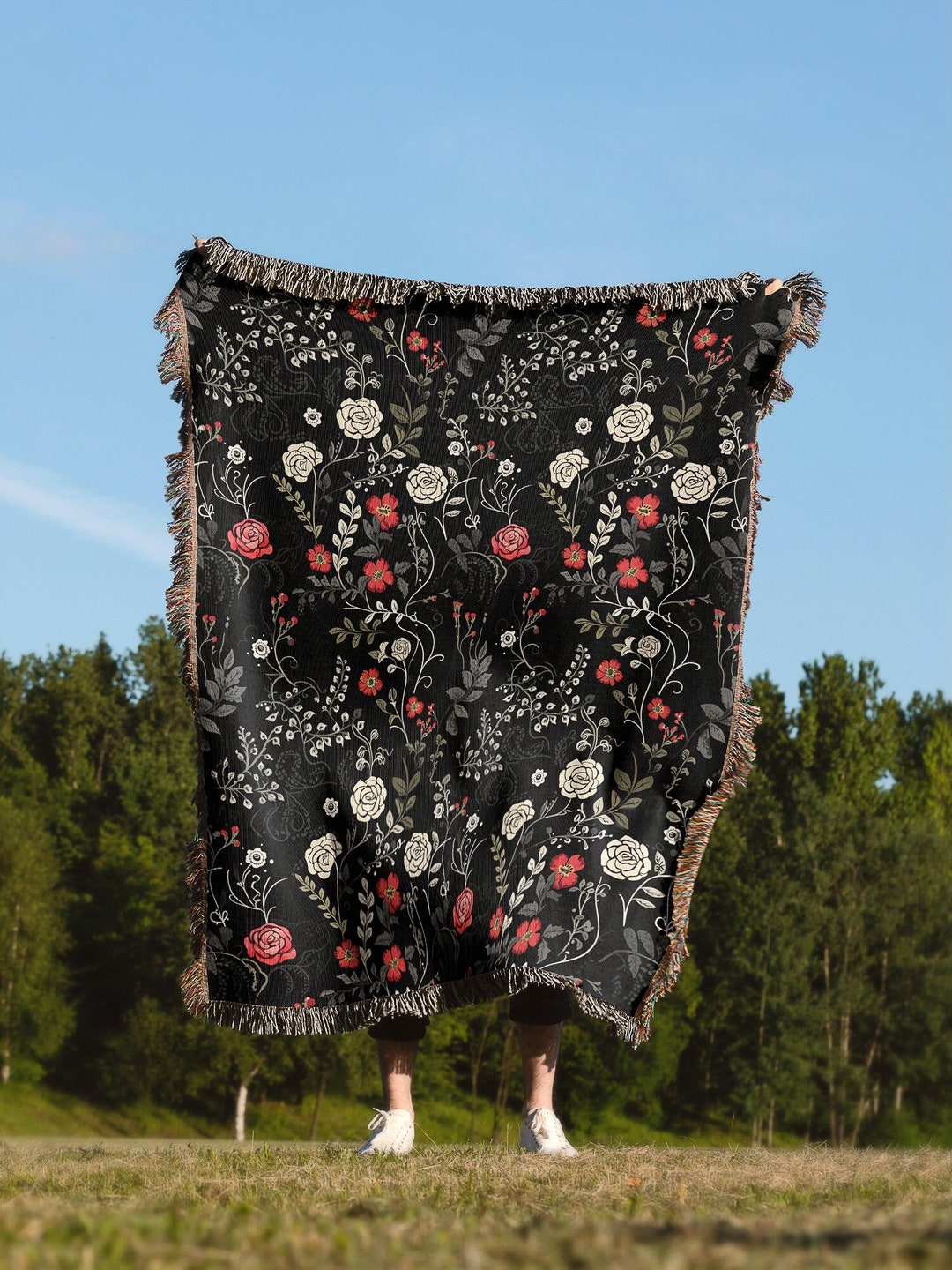 Whimsigoth Cottagecore Flowers Throw Blanket Vintage Roses Gothic Woven ...