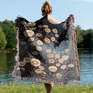 Vintage Moon Wildflowers Throw Blanket Floral Cottagecore Woven Rug ...