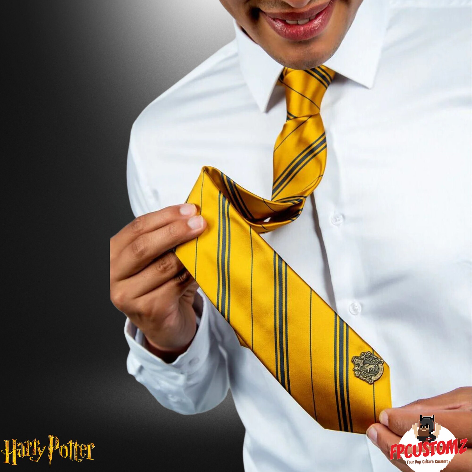 Harry Potter: Hufflepuff Necktie and Pin Set - Etsy