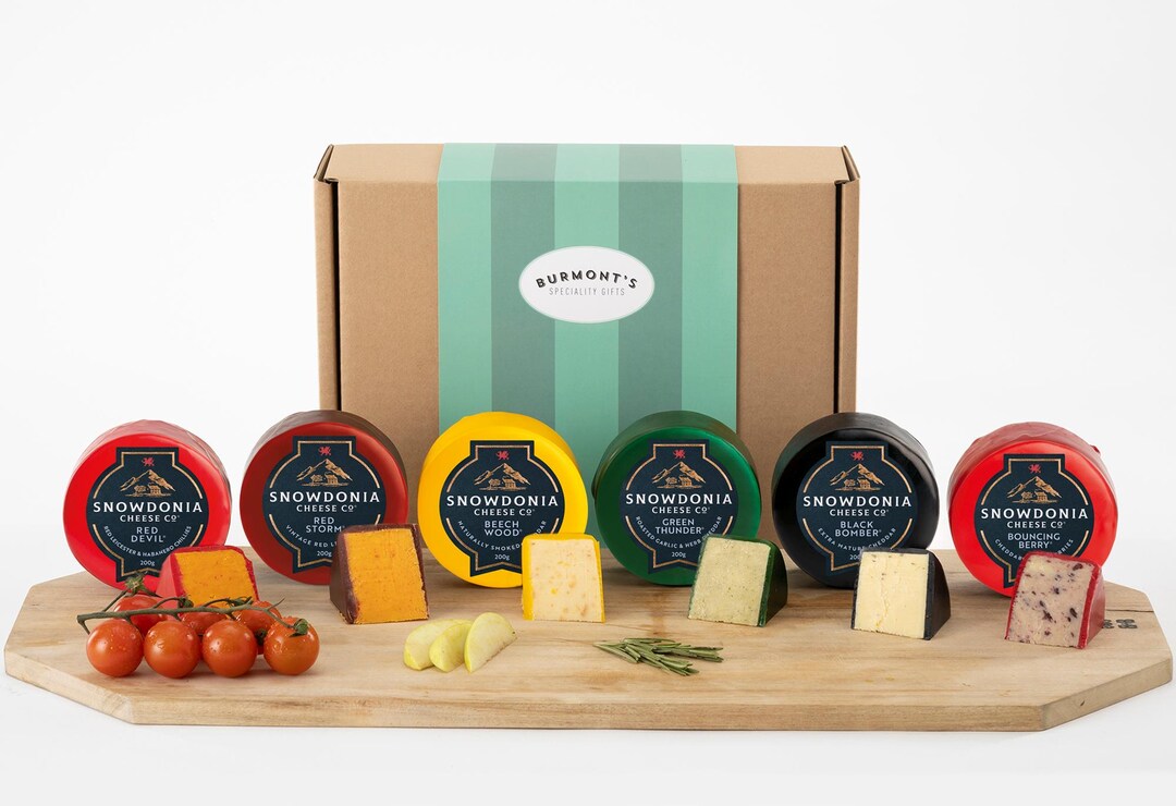 Snowdonia Cheese Company Ultimate Selection Hamper - Award Winners ...