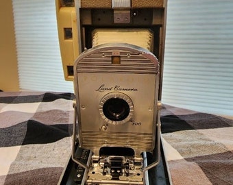 Polaroid Land Camera the 800 - Etsy