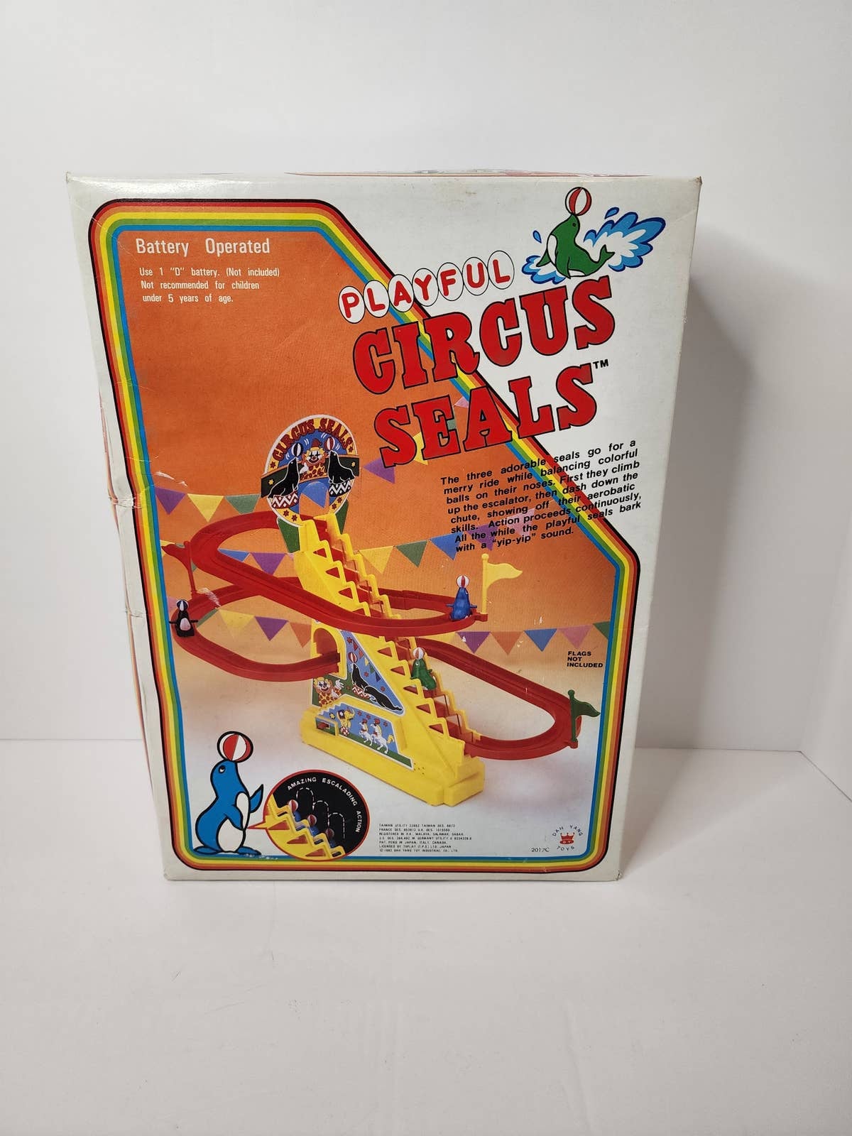 Playful Circus Seals By Dytoy