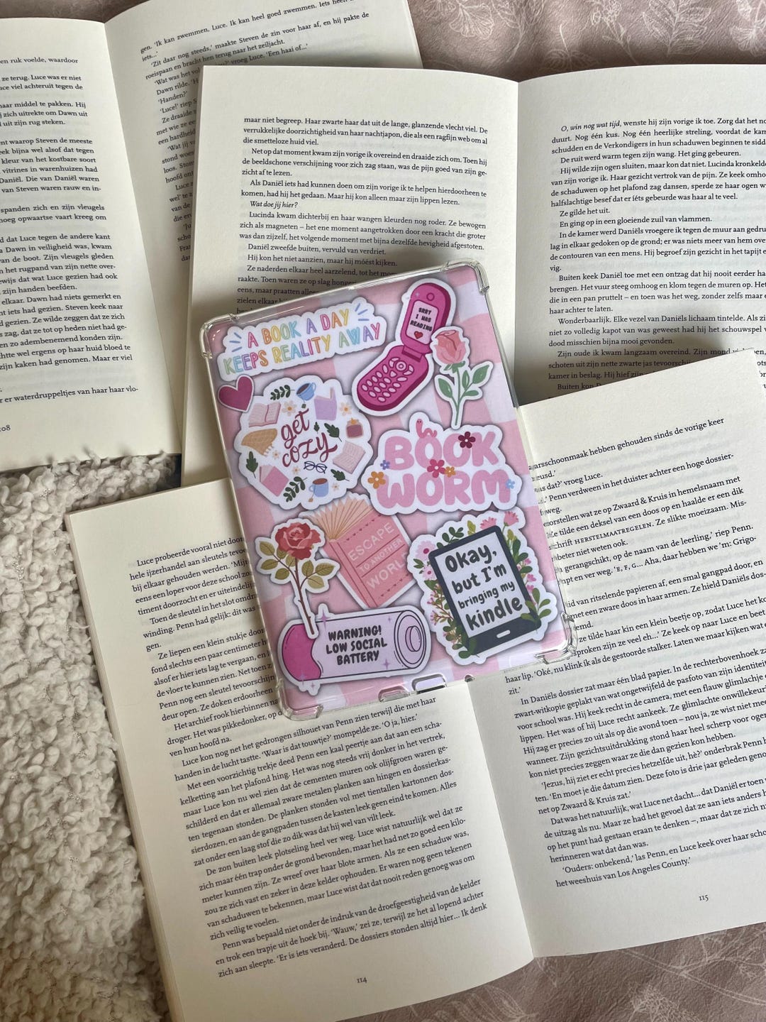 Kindle Insert | Cute Pink Red Blue Green Aesthetic | Instant Download ...
