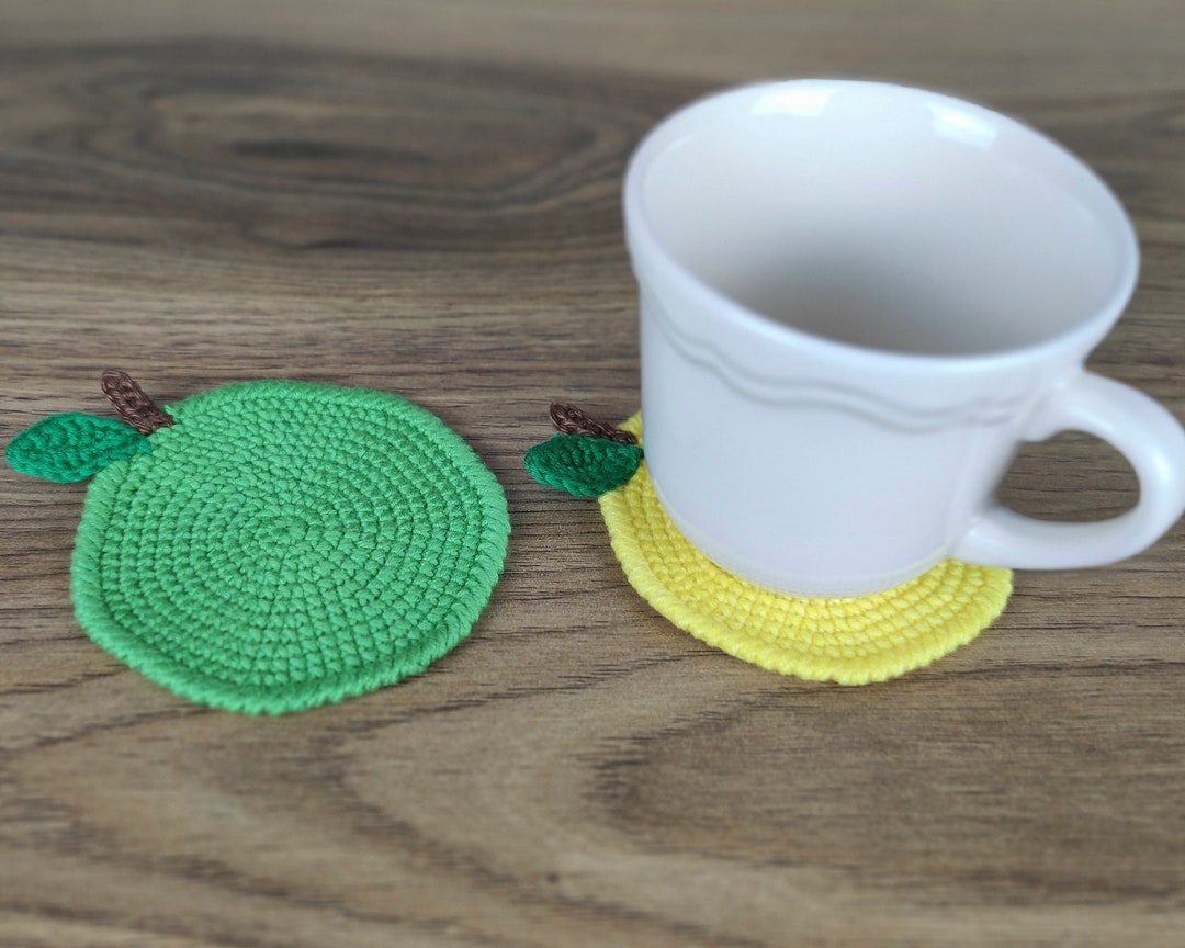 Cute Apple Coaster Crochet Pattern / Amigurumi Tutorial / PDF Digital ...