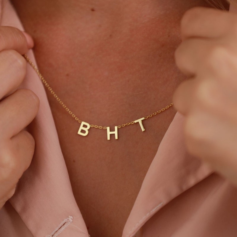 Initial Necklace - Etsy