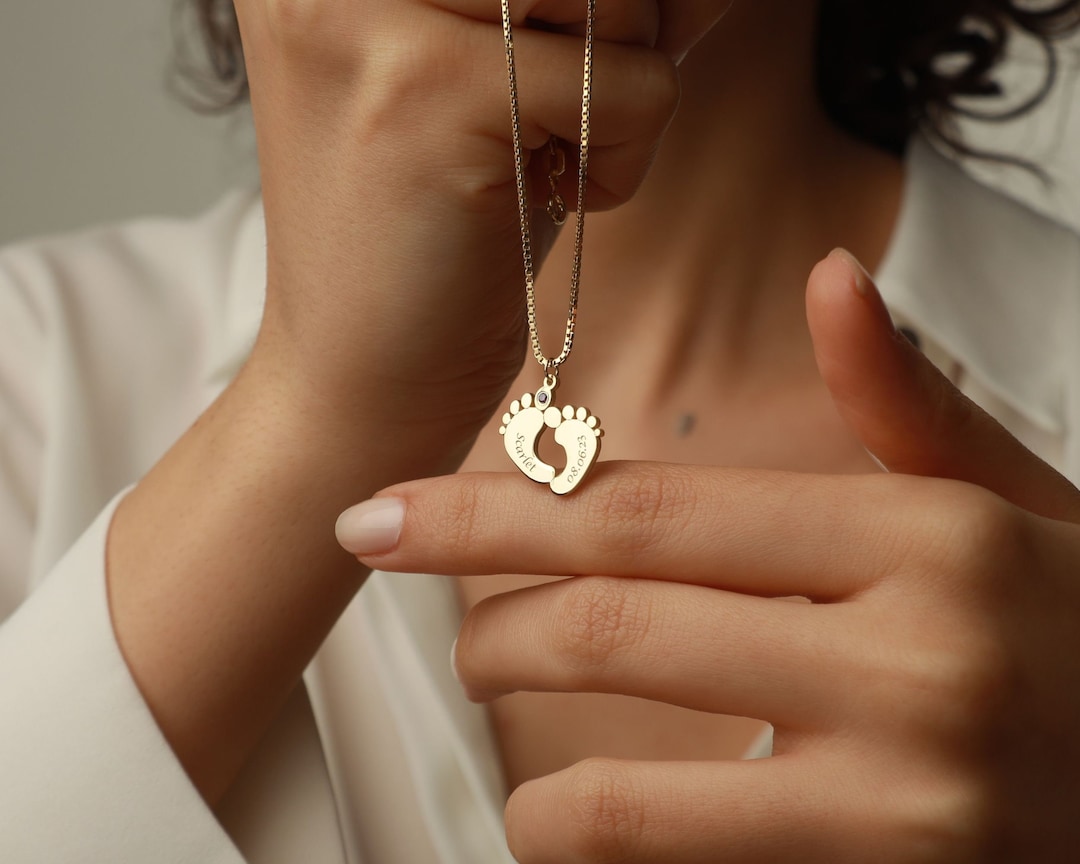 First Time Mom Gift, Personalized Baby Footprint Mom Necklace, Push ...