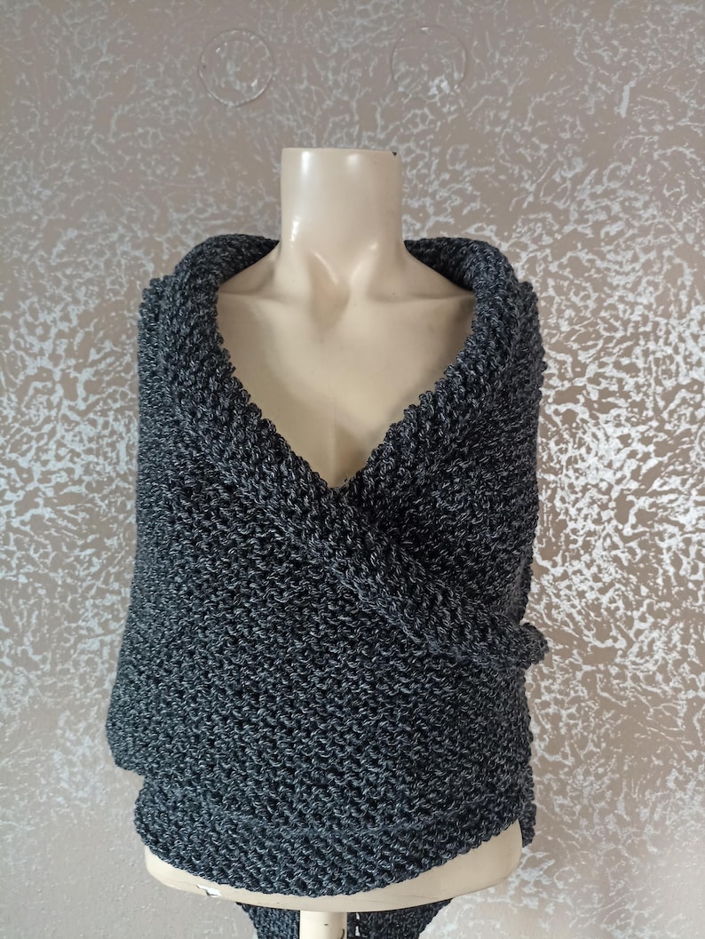 Claire Work Shawl, Femme Outlander Sezon 7, Outlander Shawl, Triangle ...