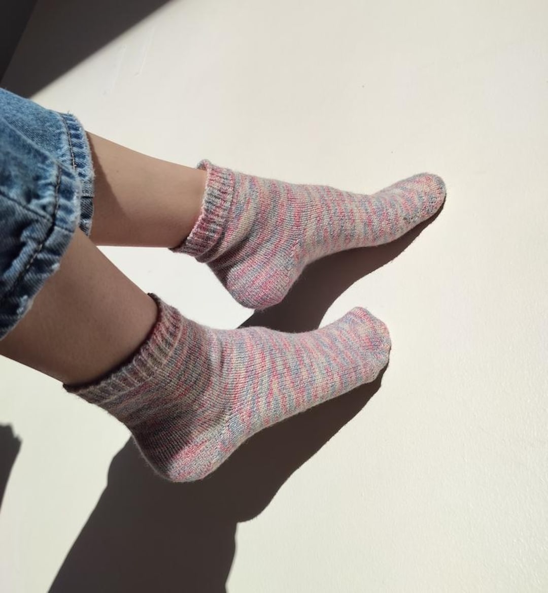 Socks on a Single Bed Knitting Machine Tutorial, Sizes 39,43 Standard ...