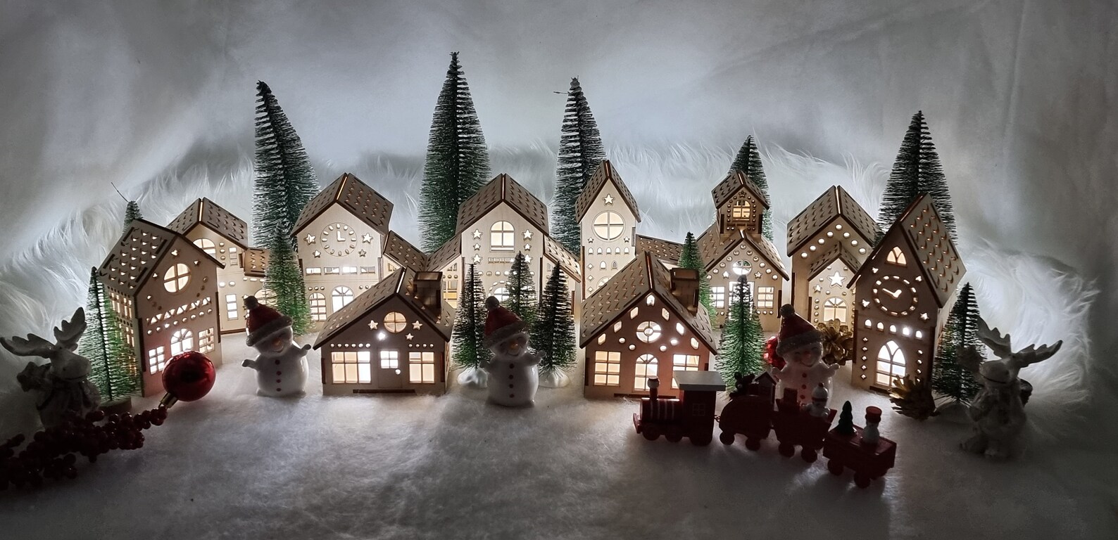 Physical Product! 10pcs Christmas Village Light up Wooden Decoration ...