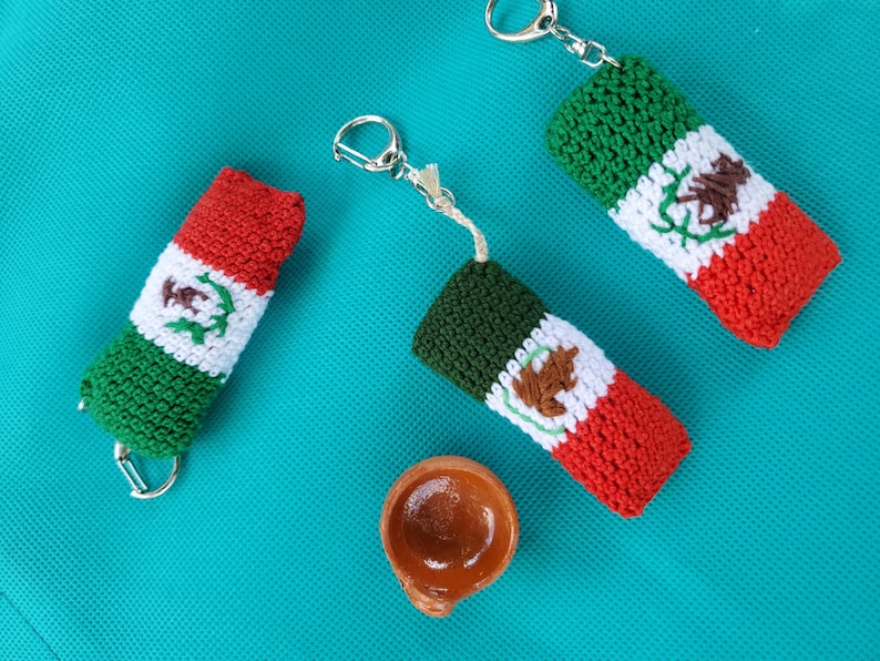 Mexican Flag Crochet Keychain Great for Small Gifts. Bandera Mexicana ...