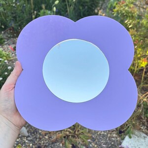 RETRO 60s/70s FLOWER MIRROR - Groovy Acrylic Dottie Daisy Wall Decor ...