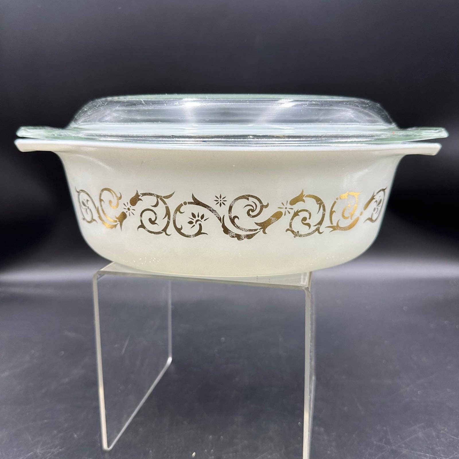 Pyrex Empire Scroll Golden Scroll 1-1/2 QT 043 Oval Covered - Etsy
