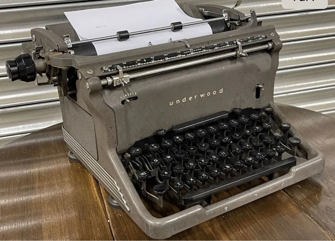 Underwood Typewriter Vintage 1950s - Etsy